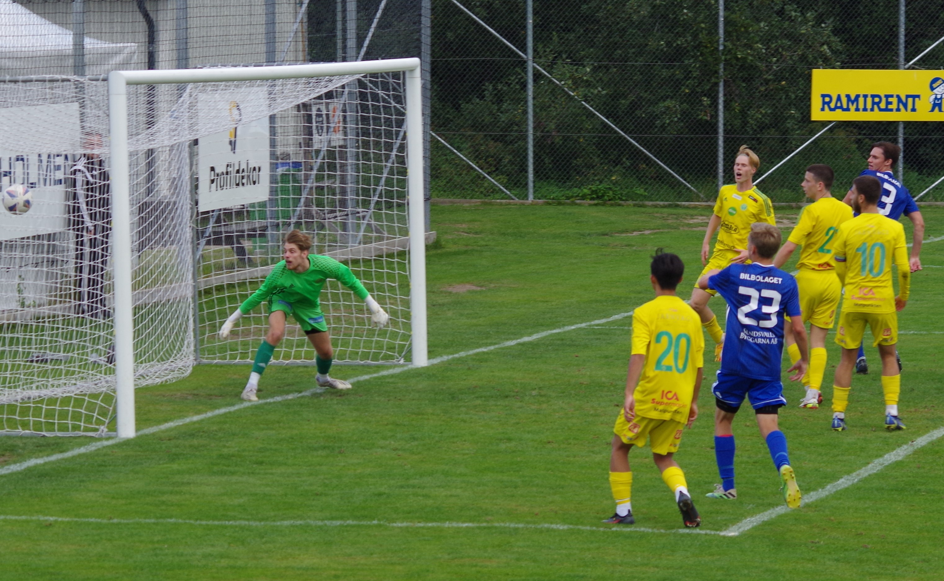 Lokalfotbollen